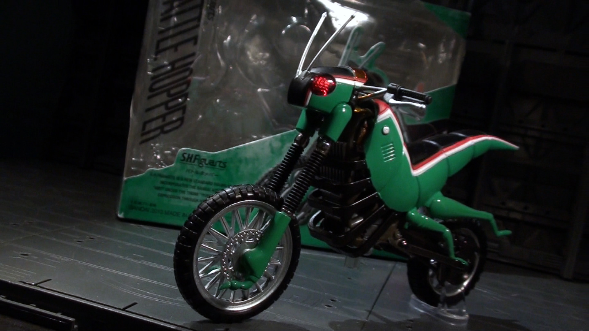 Vangelus Review 90-R – SH Figuarts Battle Hopper (Renewal Version ...